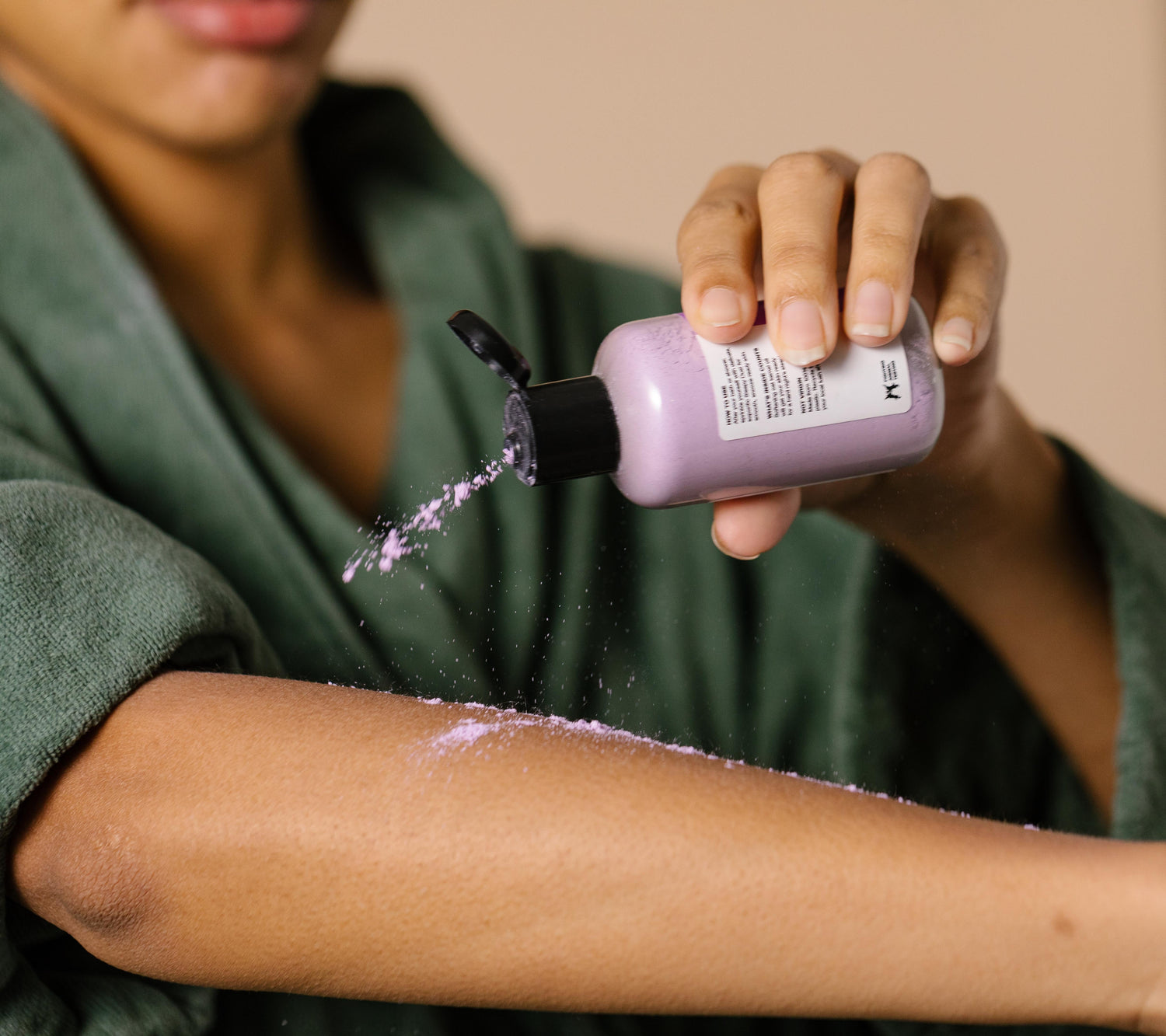 Deodorant and dusting powders – Lush Saudi Arabia
